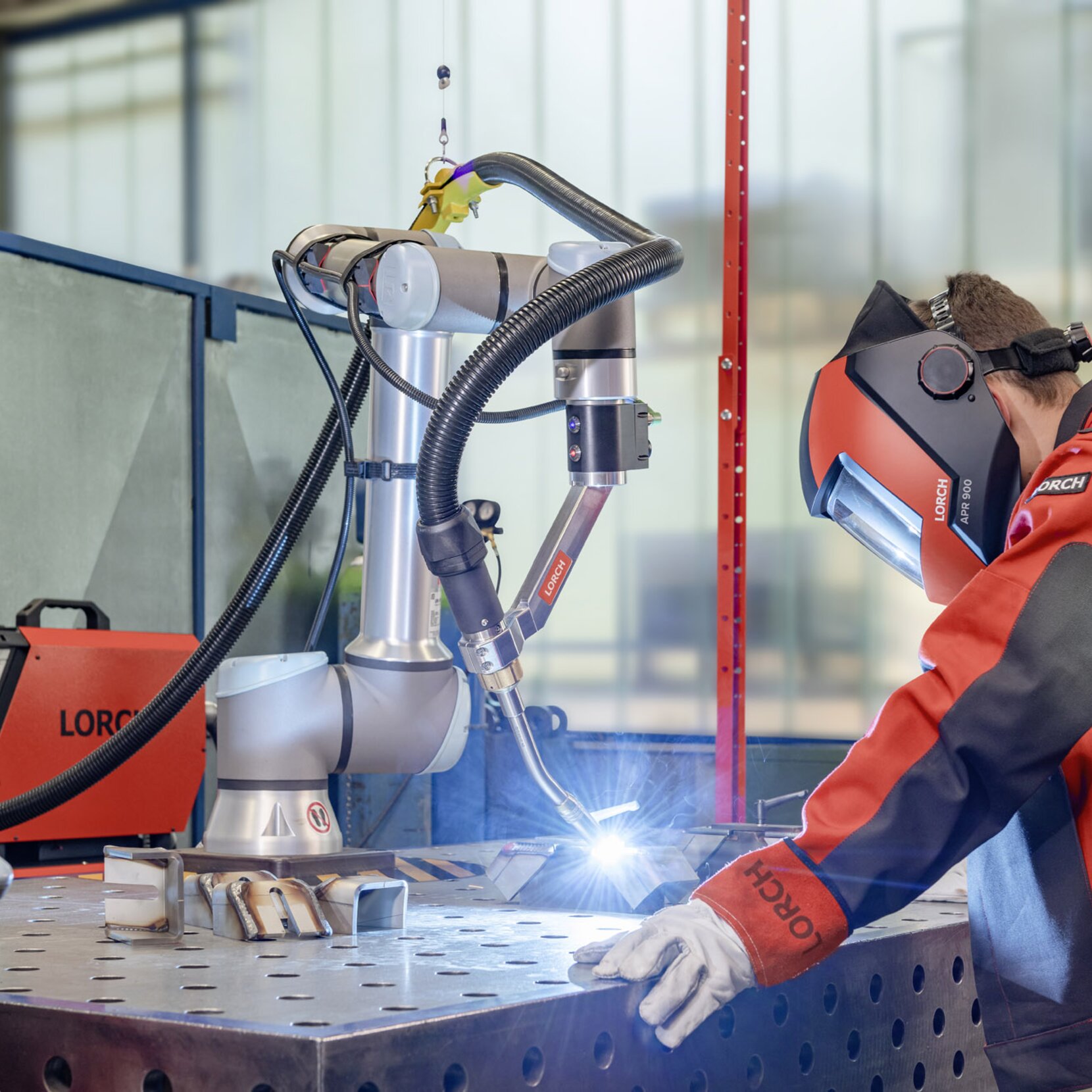 The Lorch Cobot Welding Solutions UR10e MIG-MAG